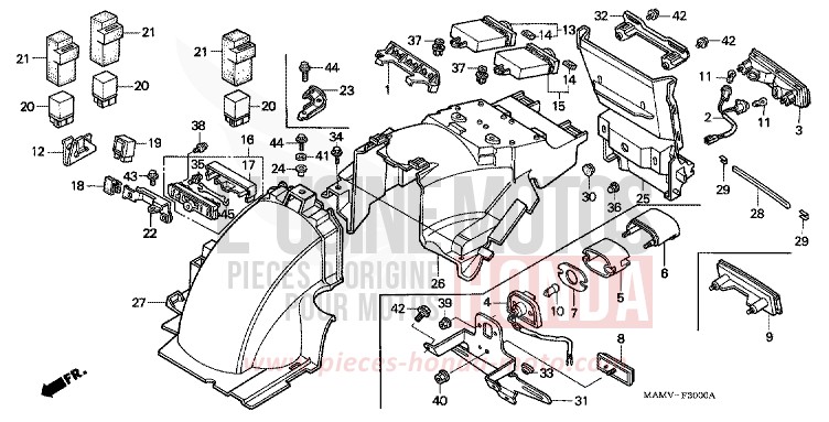 GARDE-BOUE ARRIERE de Goldwing CANDY SPECTRA RED (R176K) de 1998